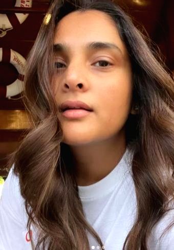 Former Cong MP and Kannada actress Ramya announces comeback to acting