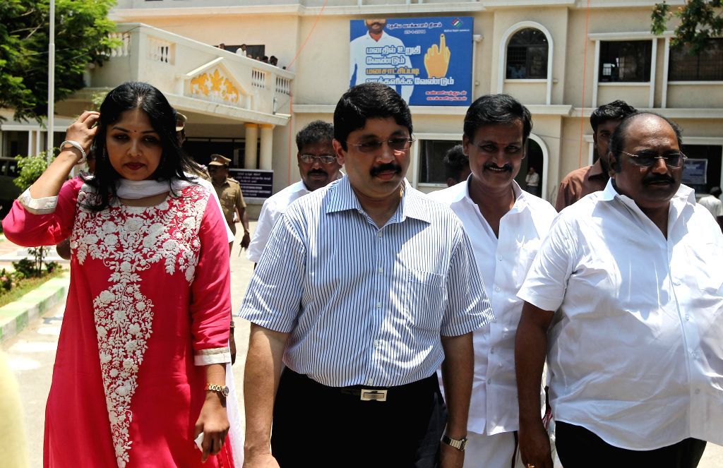 Dayanidhi Maran file nomination papers