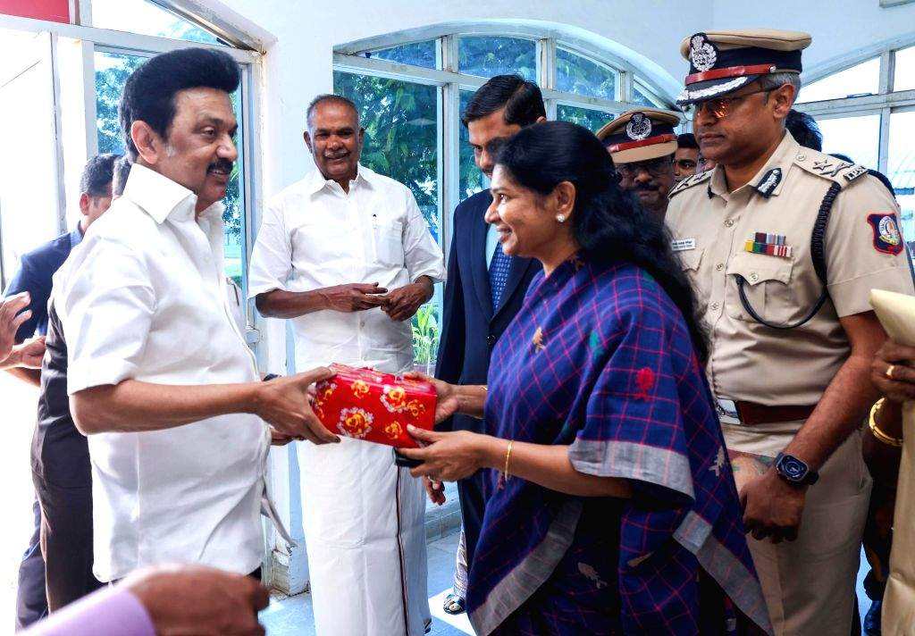 DMK MP Kanimozhi Karunanidhi greets Tamil Nadu Chief Minister M.K. Stalin