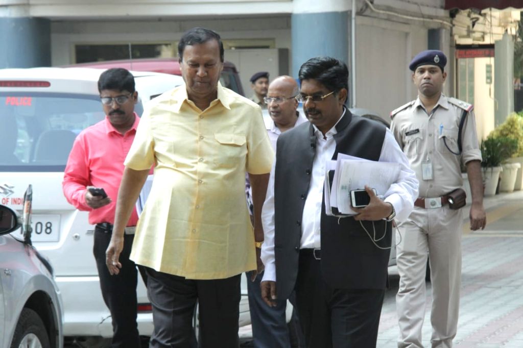 DMK's T. R. Baalu meets CEC