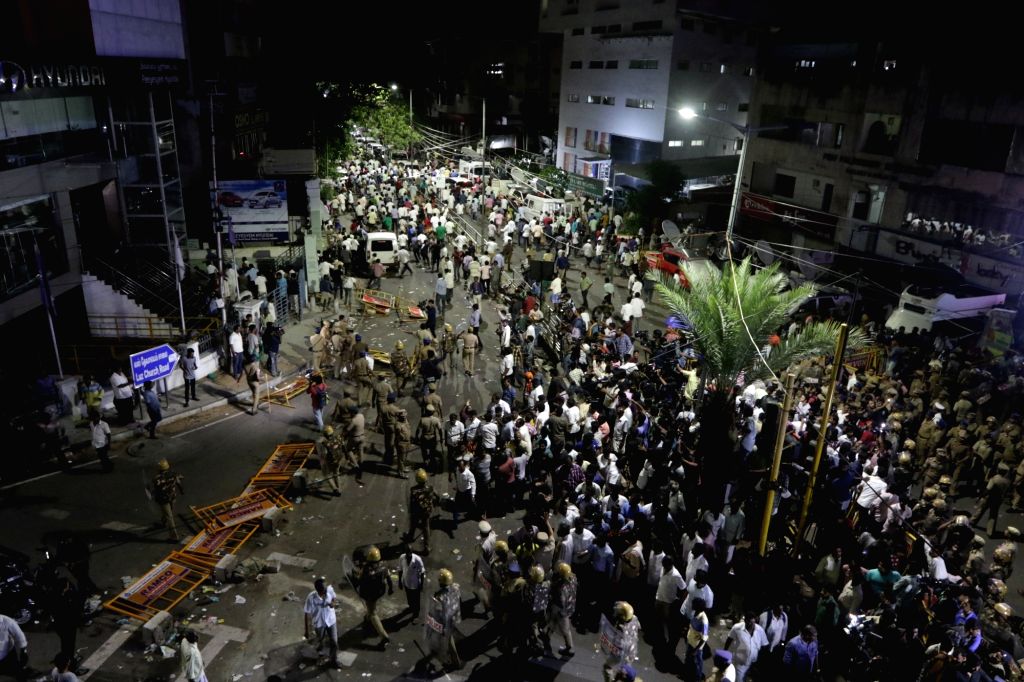 Row erupts over memorial for Karunanidhi