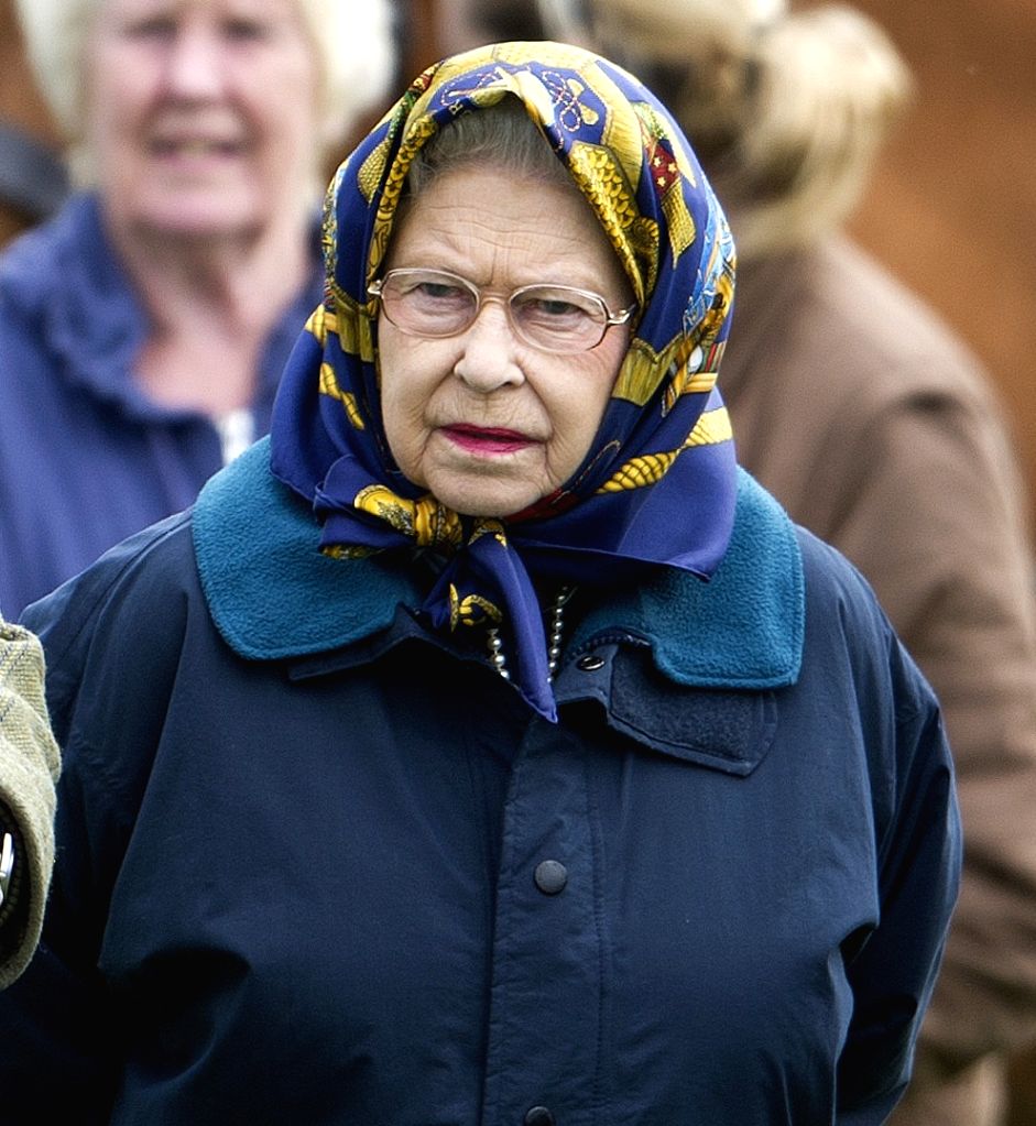 Free Photo : Elizabeth II