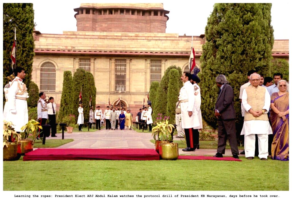 Exhibition offers a visual dive into Indian polity