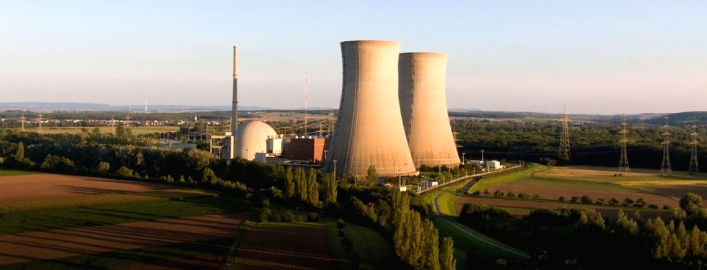 Extending lifetime of German nuke plants would lower electricity prices
