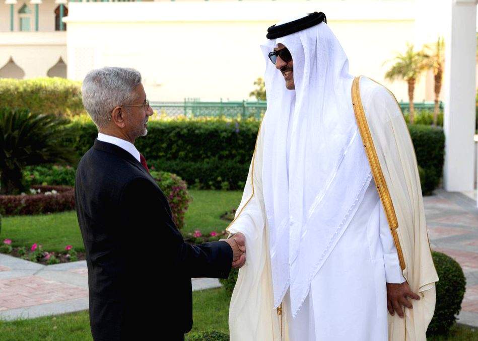 External Affairs Minister Meets Qatar Emir in Doha