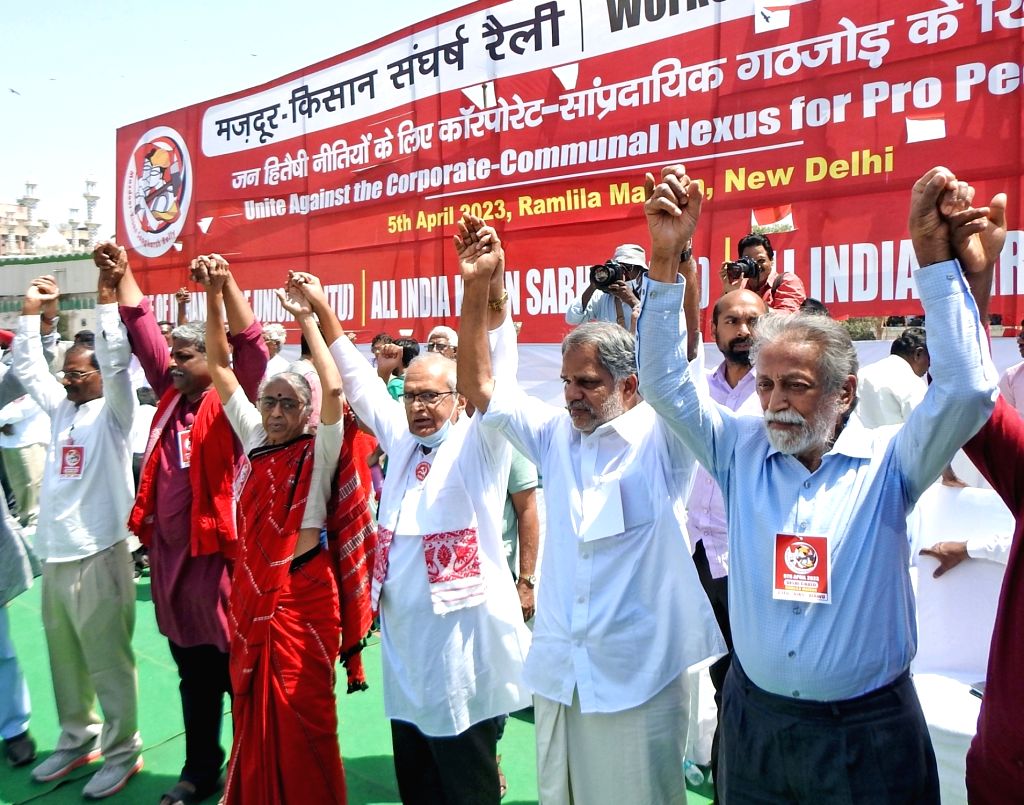Farmer leaders and activists participate in Mazdoor Kisan Sangharsh rally