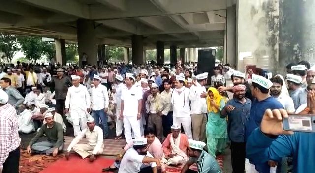 Free Photo : Farmers of more than 40 villages protest against the ...