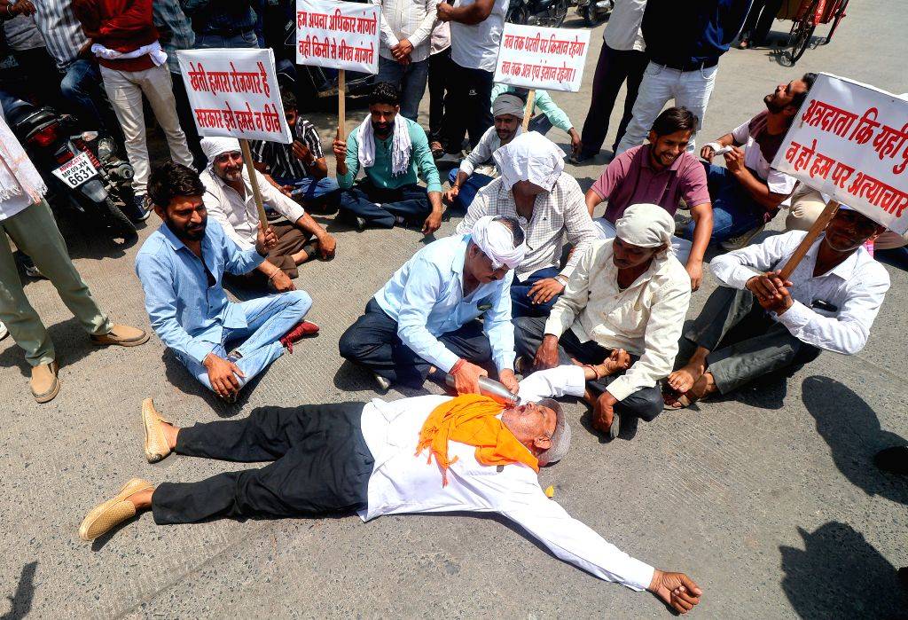 Farmers Protest Over Various Demands in Indore