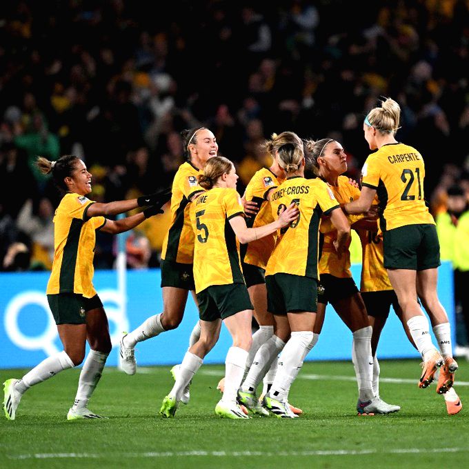 FIFA Women's World Cup: Kerr-less Australia edge Ireland 1-0