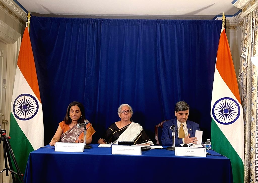 Free Photo :Finance Minister Nirmala Sitharaman