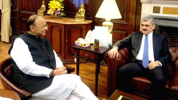 Azerbaijani Finance Minister meets Arun Jaitley