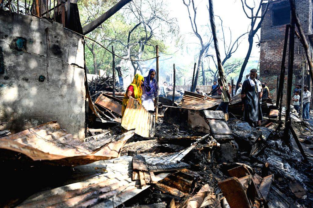Fire breaks out at Balmiki Basti slums