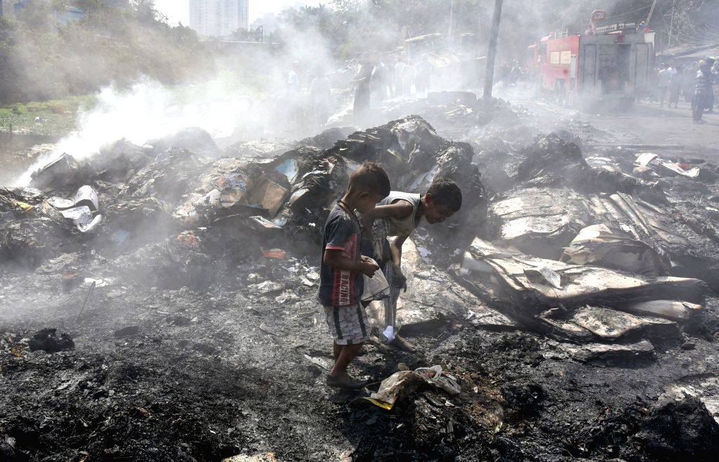 Fire Breaks Out in Narkeldanga Slum