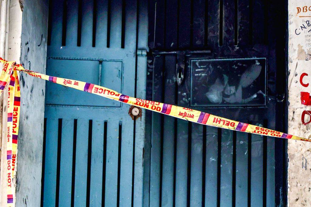 Fire in Multi-Storey Residential Building at Tughlakabad Extension