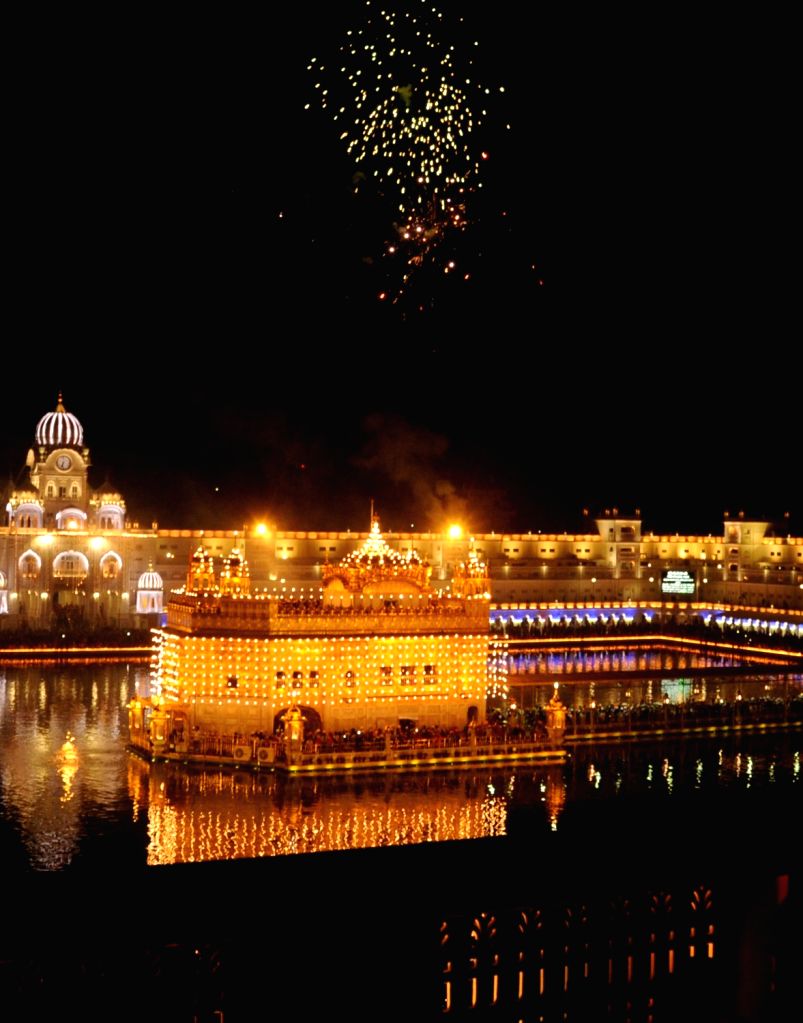 Guru Nanak Jayanti celebrations at Golden Temple