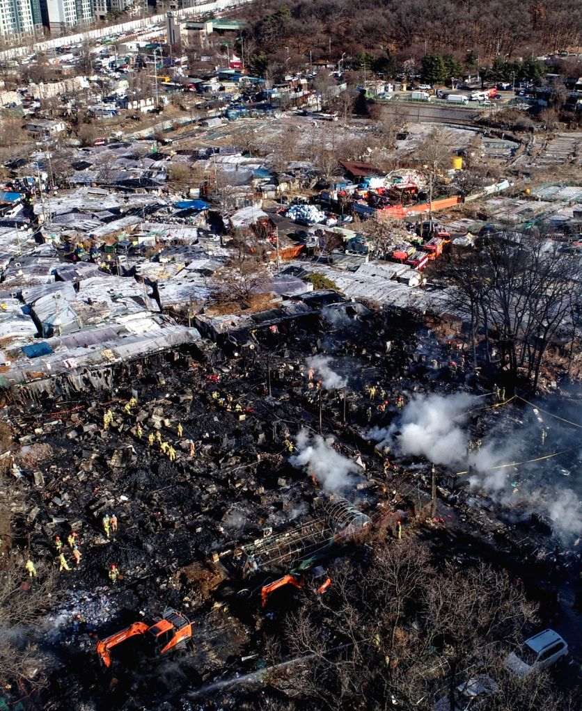 Seoul : Fire in Seoul's slum