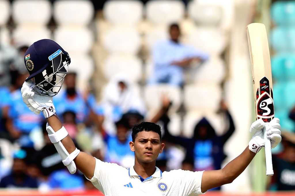 First day of the second Test cricket match between India and England