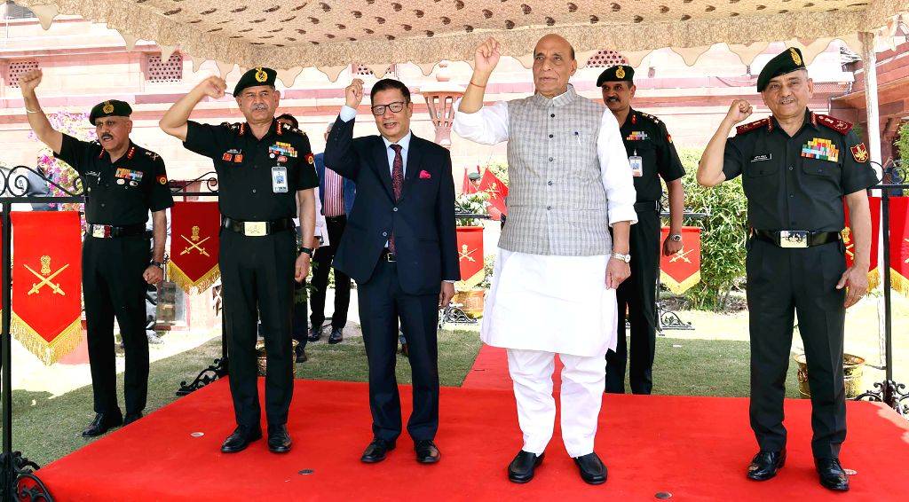 Flagging off ceremony of expeditions to Mount Everest and Mount ...