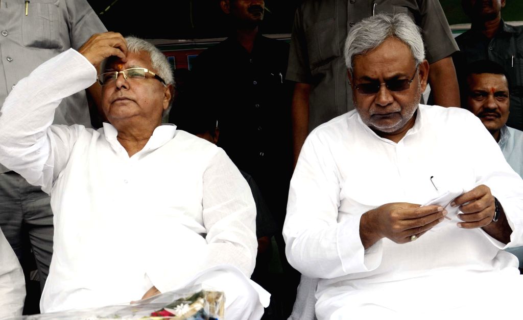 Lalu-Nitish together after 20 years