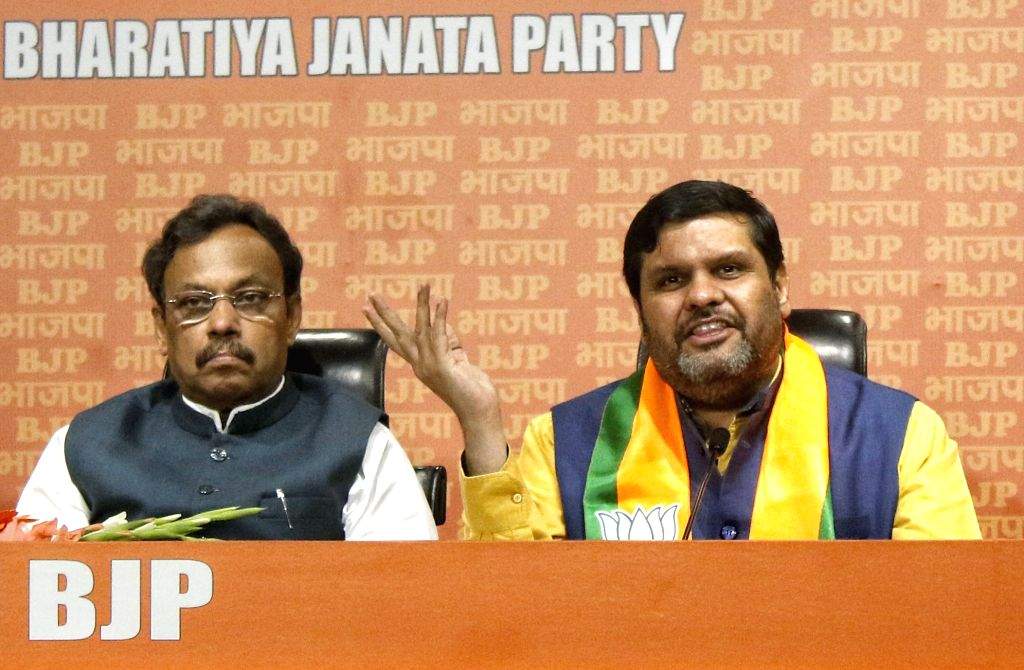 Former Congress leader Gourav Vallabh joins BJP, in the presence of BJP ...