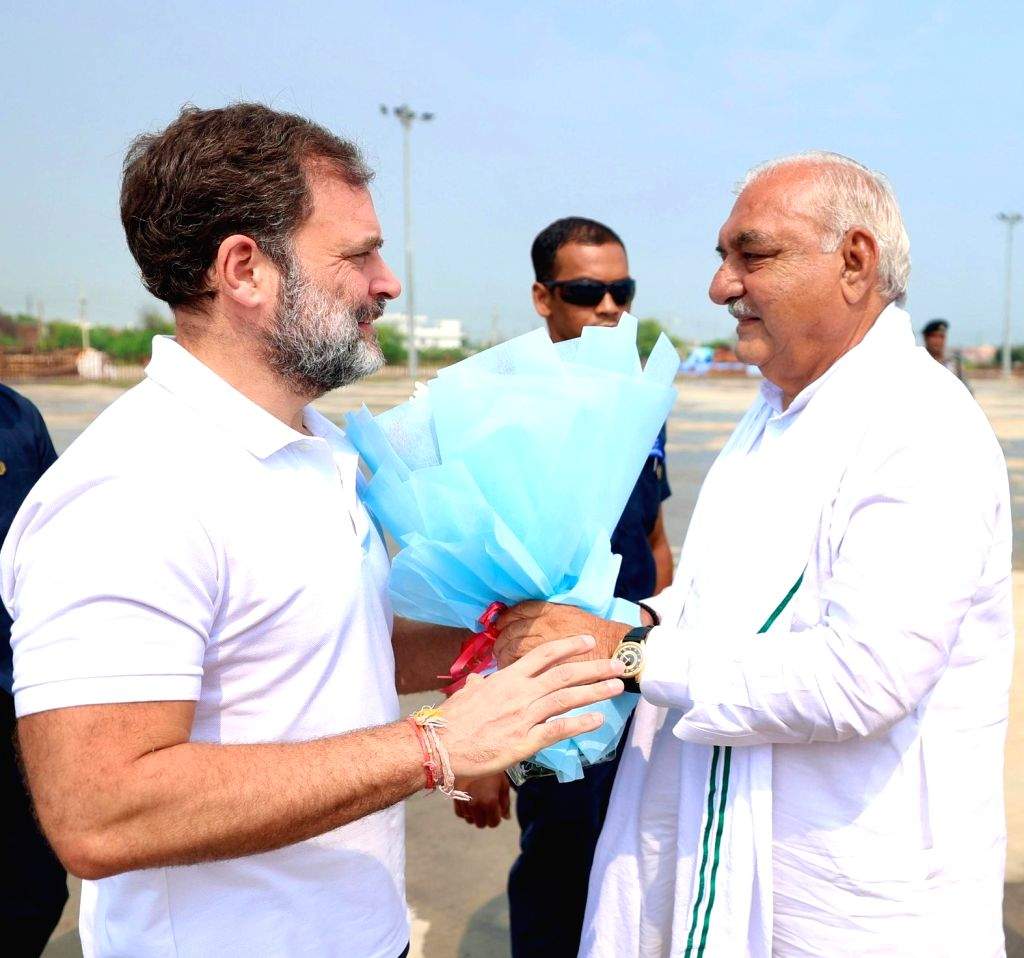 Former Haryana CM Bhupinder S. Hooda welcomes LoP Rahul Gandhi