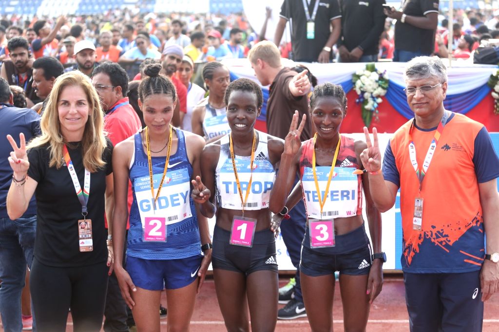 TCS World 10K run - Agnes Tirop, Letesenbet Gidey, Senbere Teferi