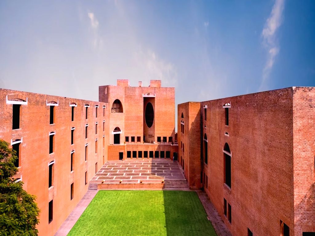 FT Rankings: IIM Ahmedabad's executive education programmes ranked No ...