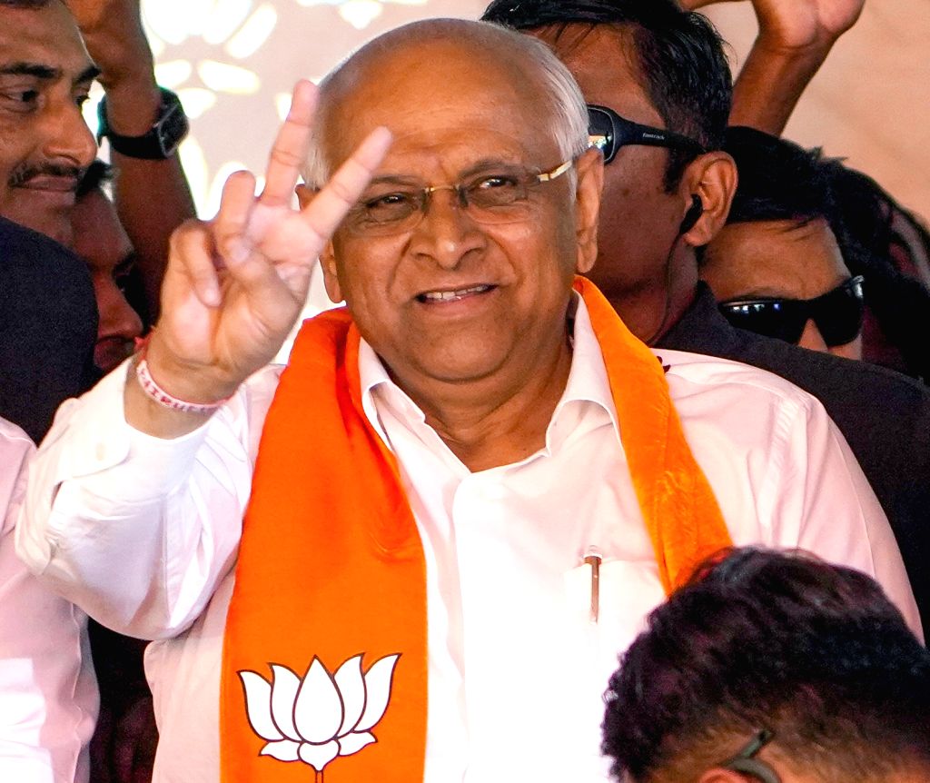 AAP plays 'villain' for Cong in Gujarat as BJP scripts massive win