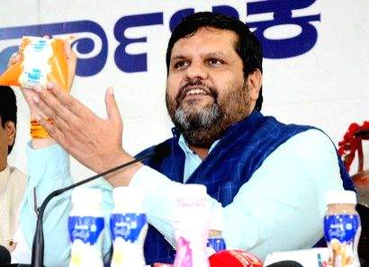'Can't raise anti-Sanatan slogans', Cong spokersperson Gourav Vallabh ...