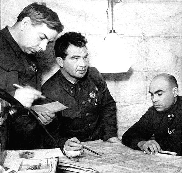 Free Photos: The city of Stalin that defied and defeated the Nazis ...