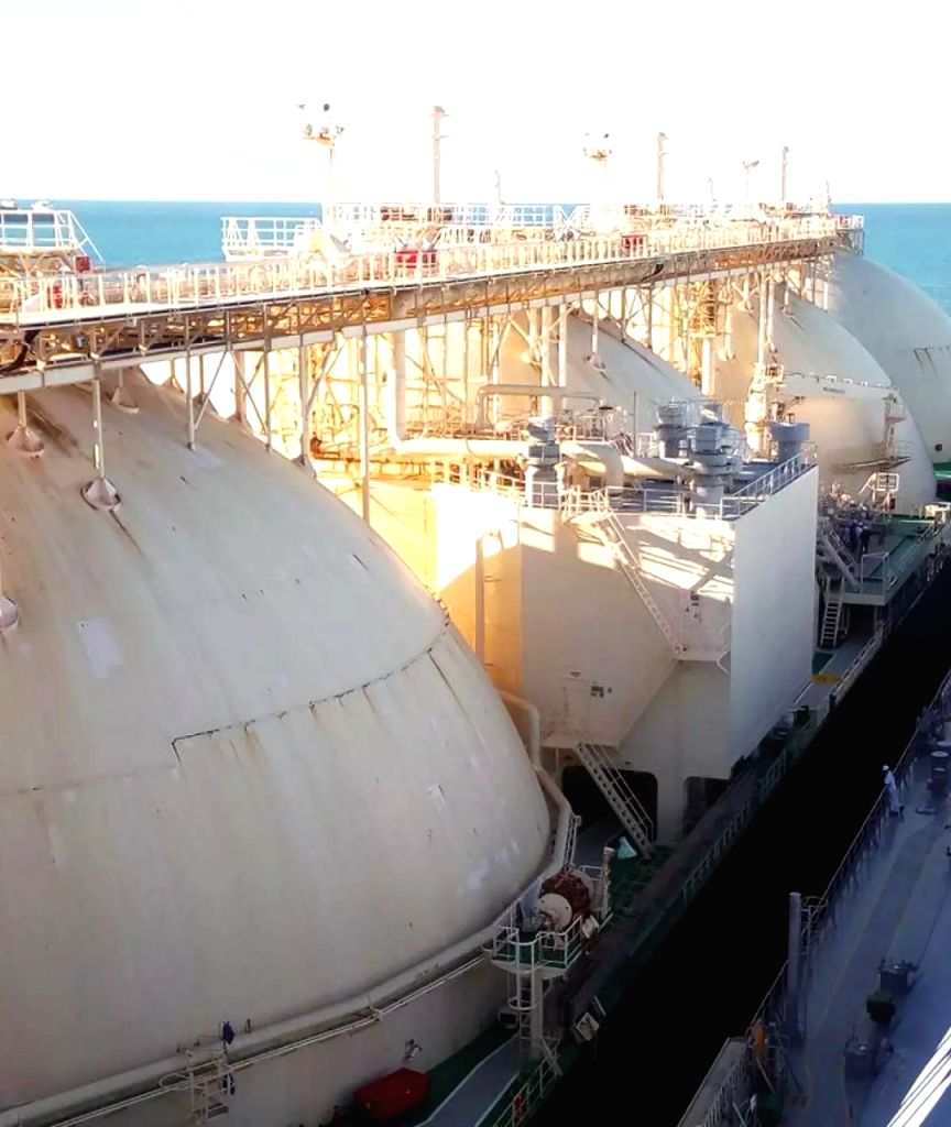 Free photo : Germany's first LNG terminal starts operations
