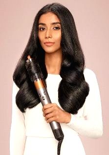 Free Photo : Get your tresses ready for any occasion