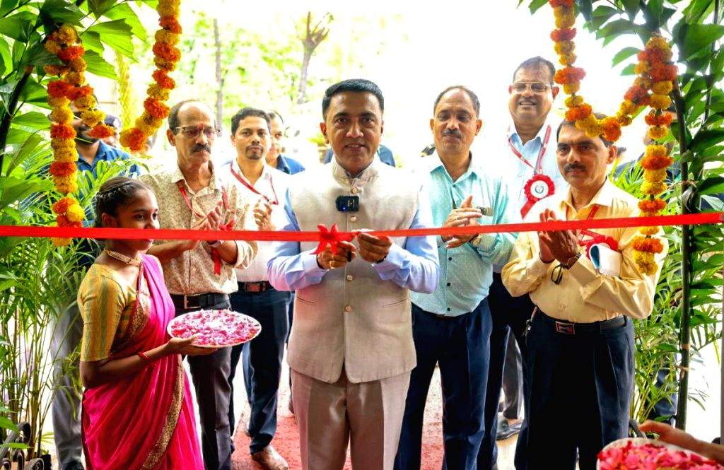 Goa Chief Minister Pramod Sawant inaugurates the 'Matoli' exhibition