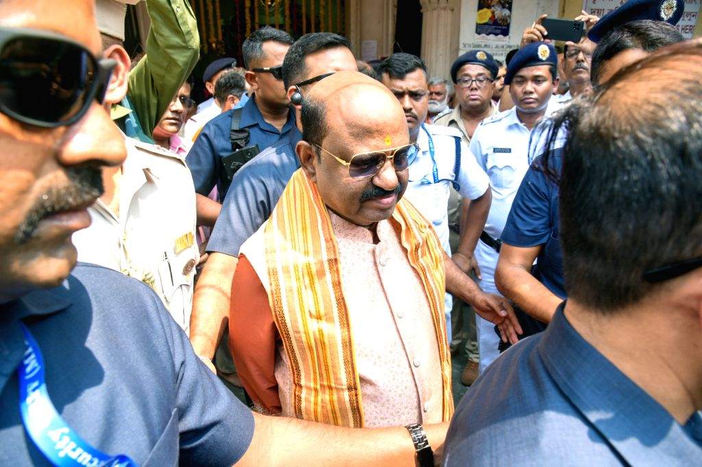 Governor Ananda Bose Offers Prayers on Ram Navami