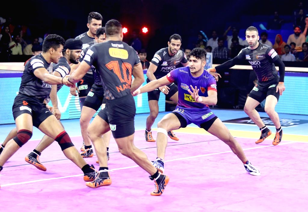 Greater Noida: Pro Kabaddi Season 7 - Dabang Delhi KC Vs U Mumba