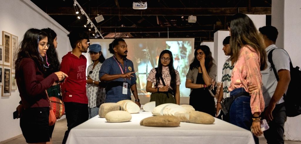 Free photo : Gujarat Architecture students go ga-ga over Kochi Biennale