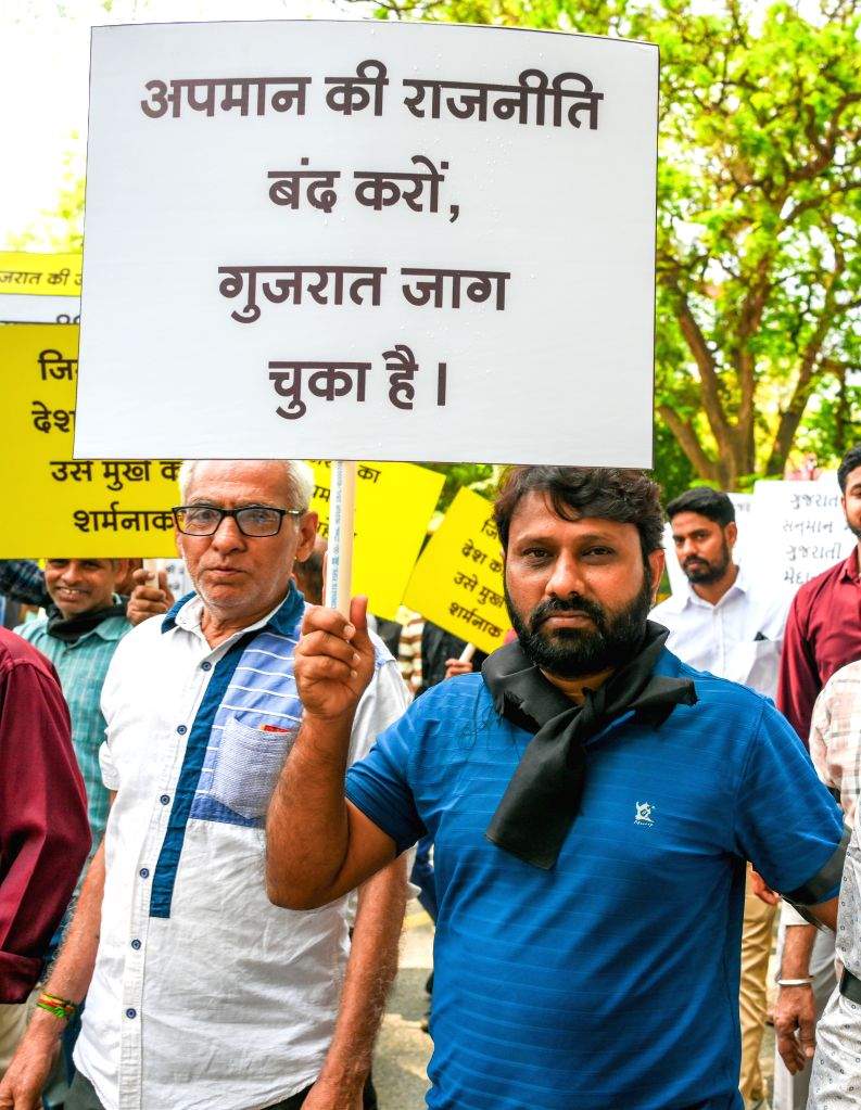 Gujarati Community Protests Outside Congress Office