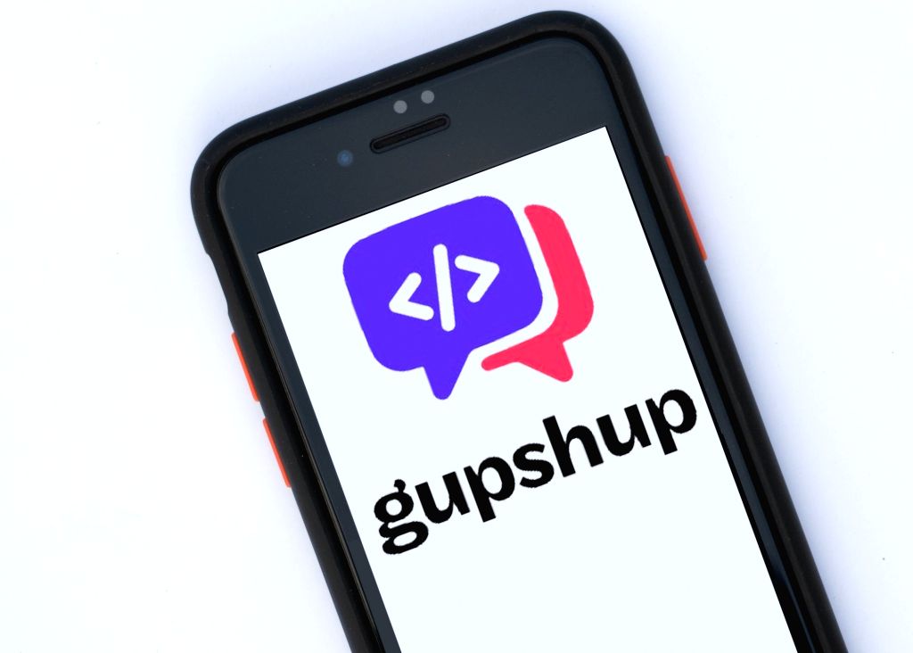 Free Photo : Gupshup launches Auto Bot Builder tool powered by GPT-3