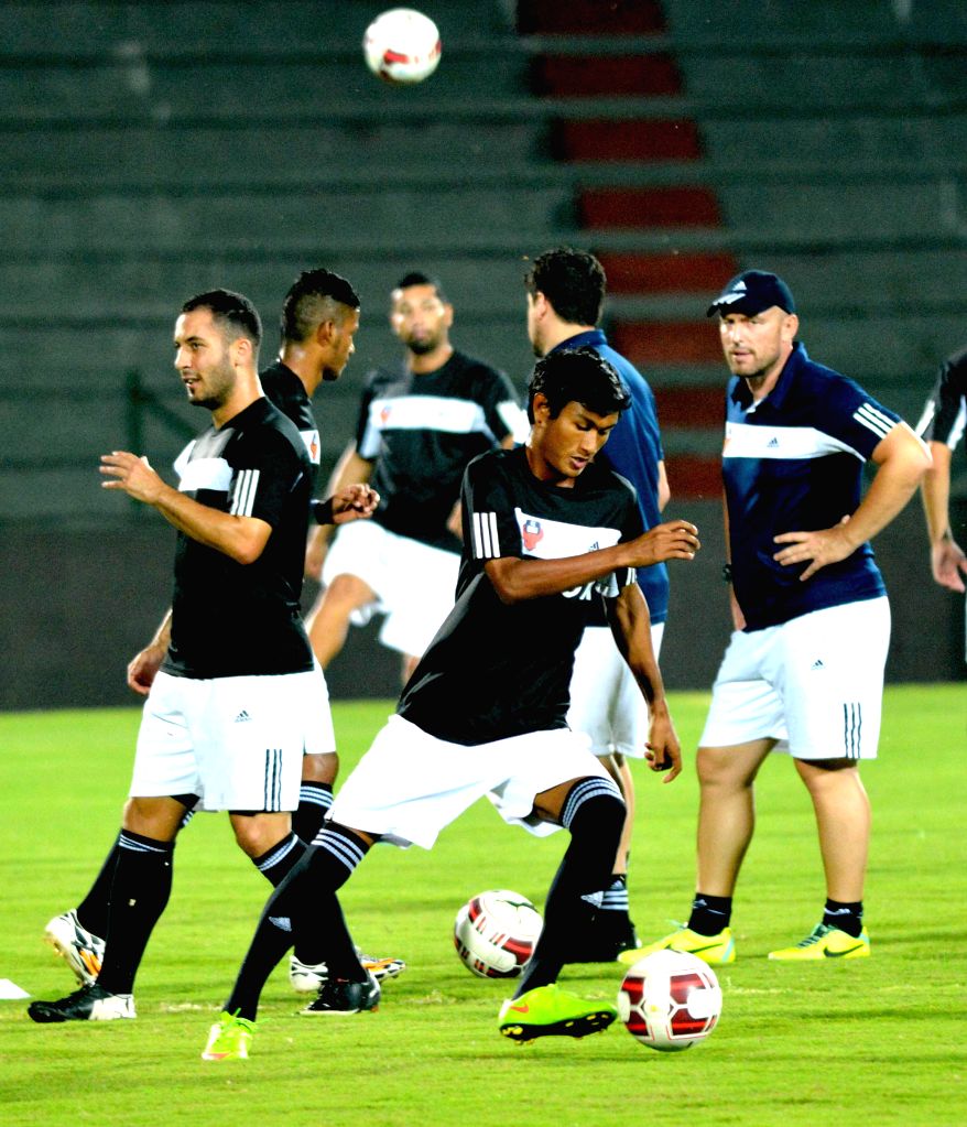 FC Goa team - practice session