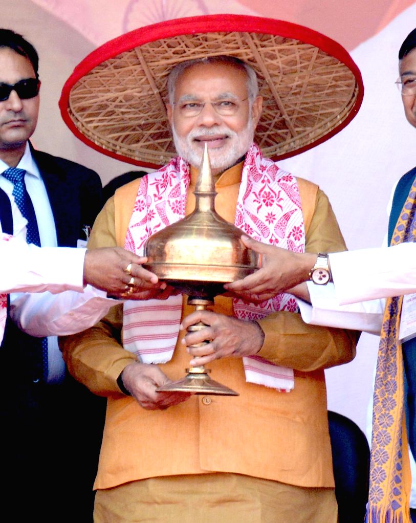 PM Modi during a BJP meeting