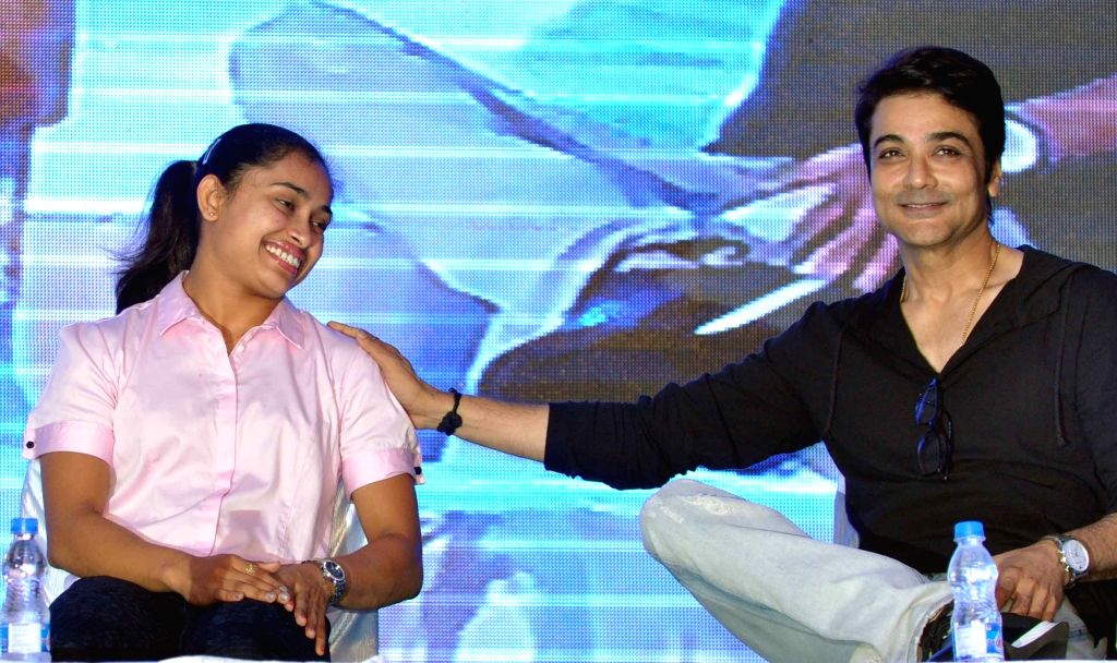 Dipa Karmakar felicitated in Kolkata