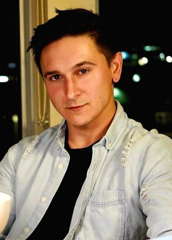 'Hannah Montana' alum Mitchel Musso arrested for public intoxication, theft