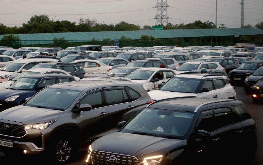 Heavy Traffic Congestion at Gurugram Toll Plaza