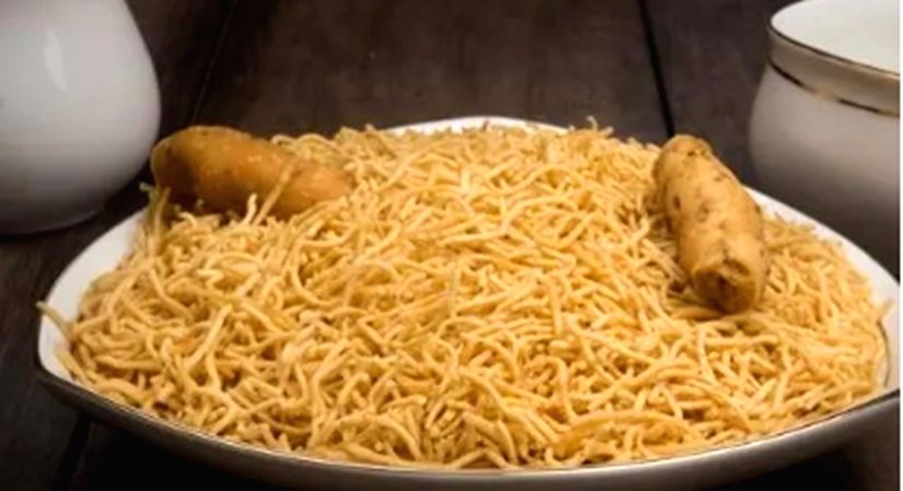 Free photo : History of Bhujia: The journey of nostalgic snacking