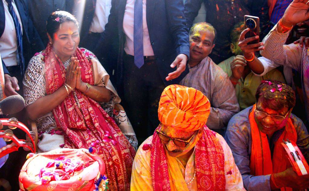 Holi celebrations at the BJP office