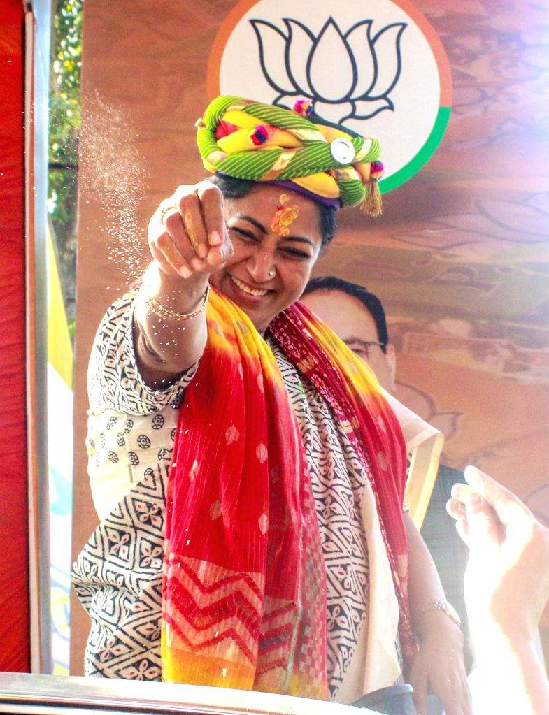 Holi celebrations at the BJP office