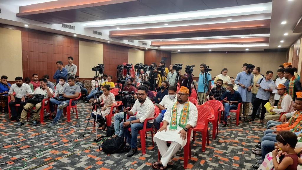 Free Photo: Host of opposition party leaders join BJP in Assam