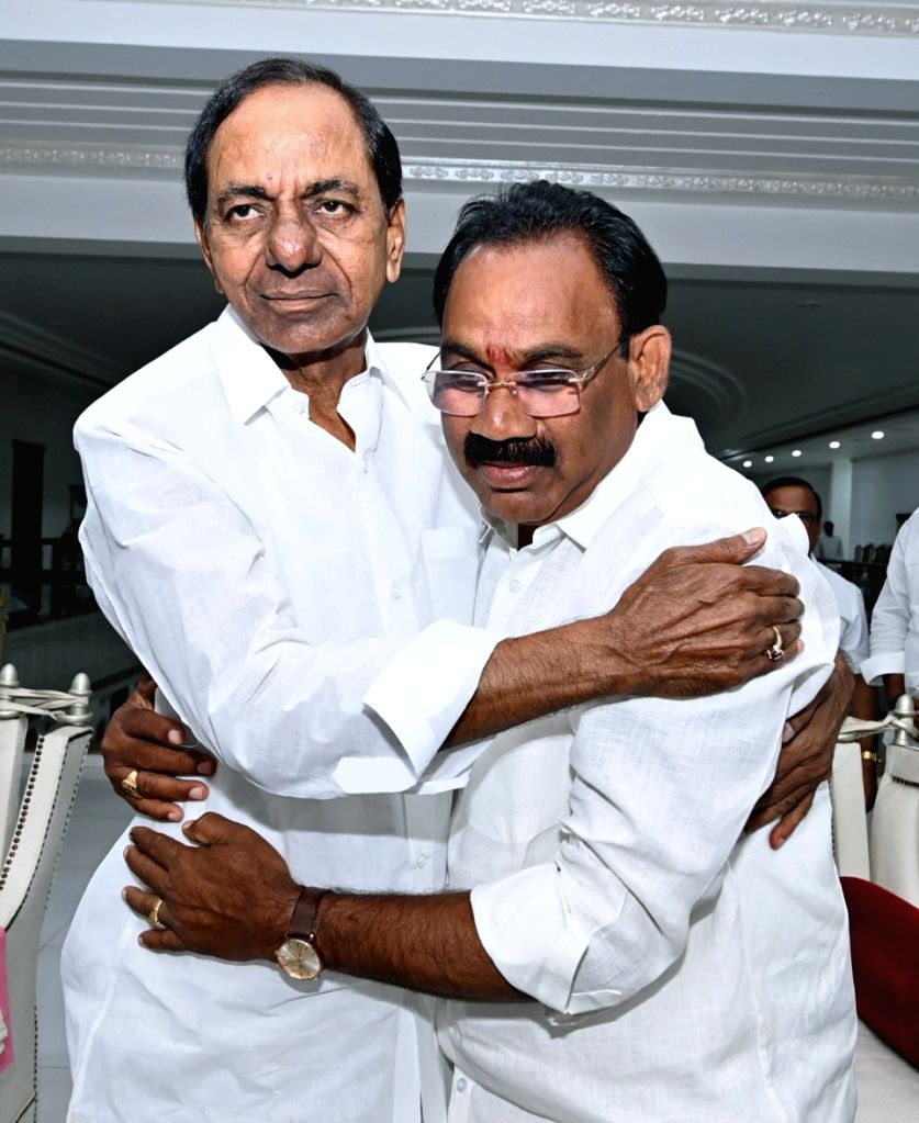 Winning TRS candidate from Munugode by election K. Prabhakar Reddy ...