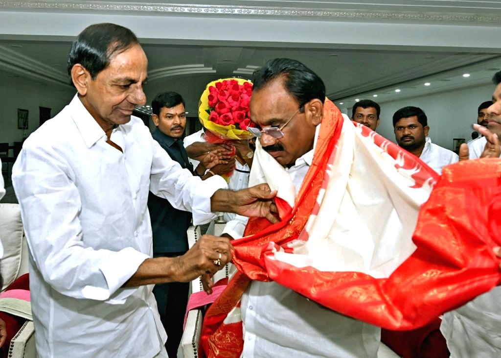 Winning TRS candidate from Munugode by election K. Prabhakar Reddy ...
