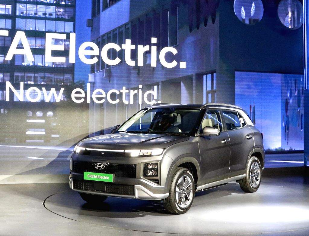 Hyundai Motor India Limited CEO Unsoo Kim unveils the Creta Electric at ...